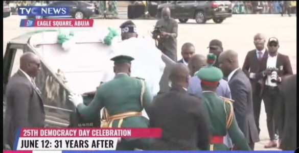 Tinubu trips, falls at Democracy Day celebration (Video) - 365Daily